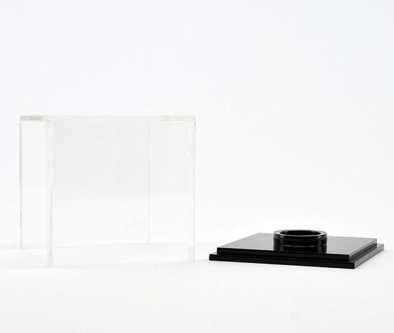 Display Case - Snooker Ball – Ronnie O'Sullivan Shop