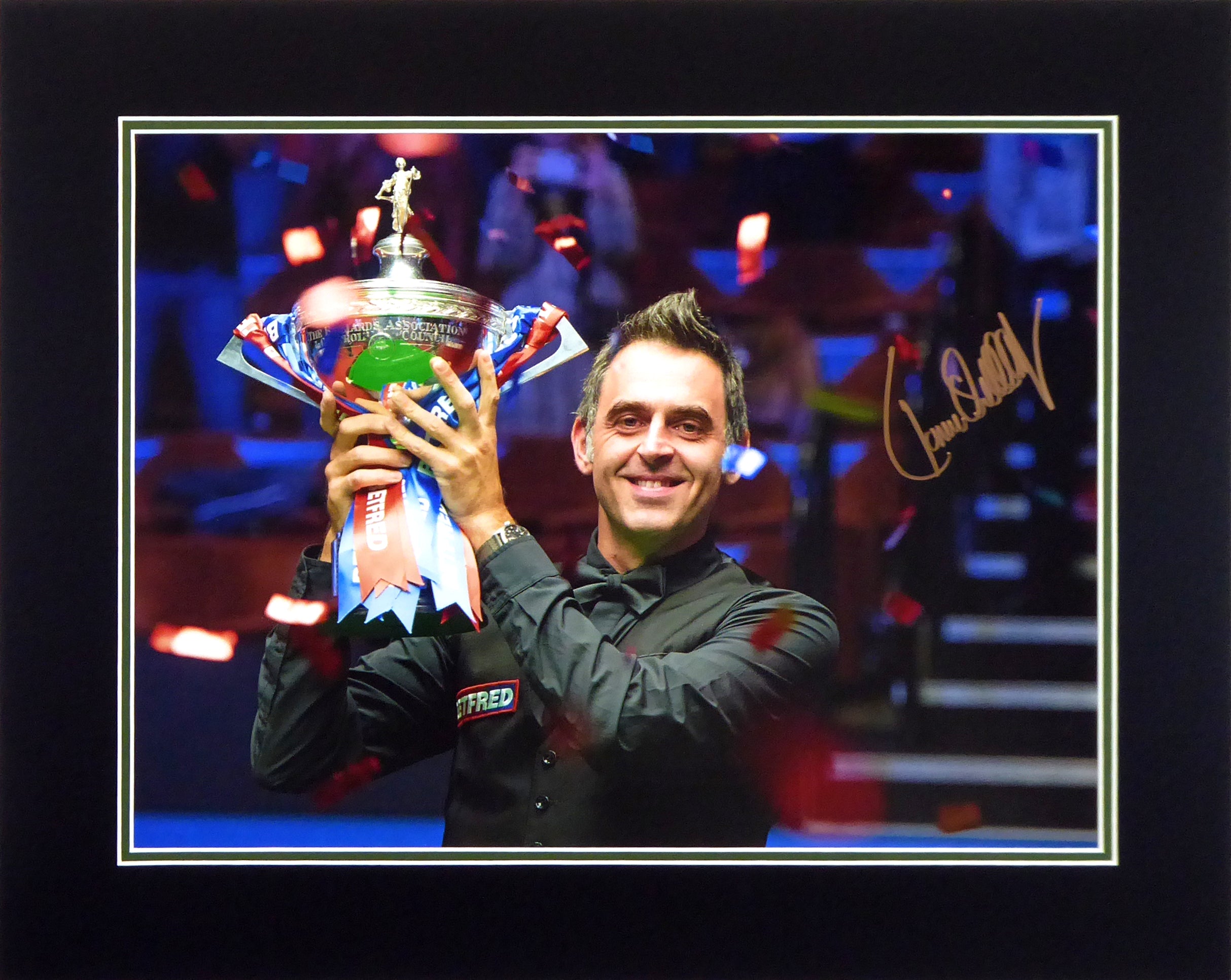 Ronnie O'Sullivan Signed 2020 WC Mount – Ronnie O'Sullivan Shop